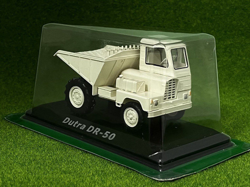 Модель Трактора Dutra DR-50 / Масштаб 1/43 / Коллекционная - купить с ...