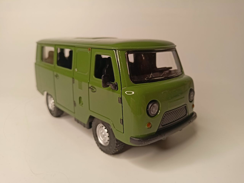 Коллекционная машинка игрушка металлическая УАЗ-452 Автобус буханка для ...