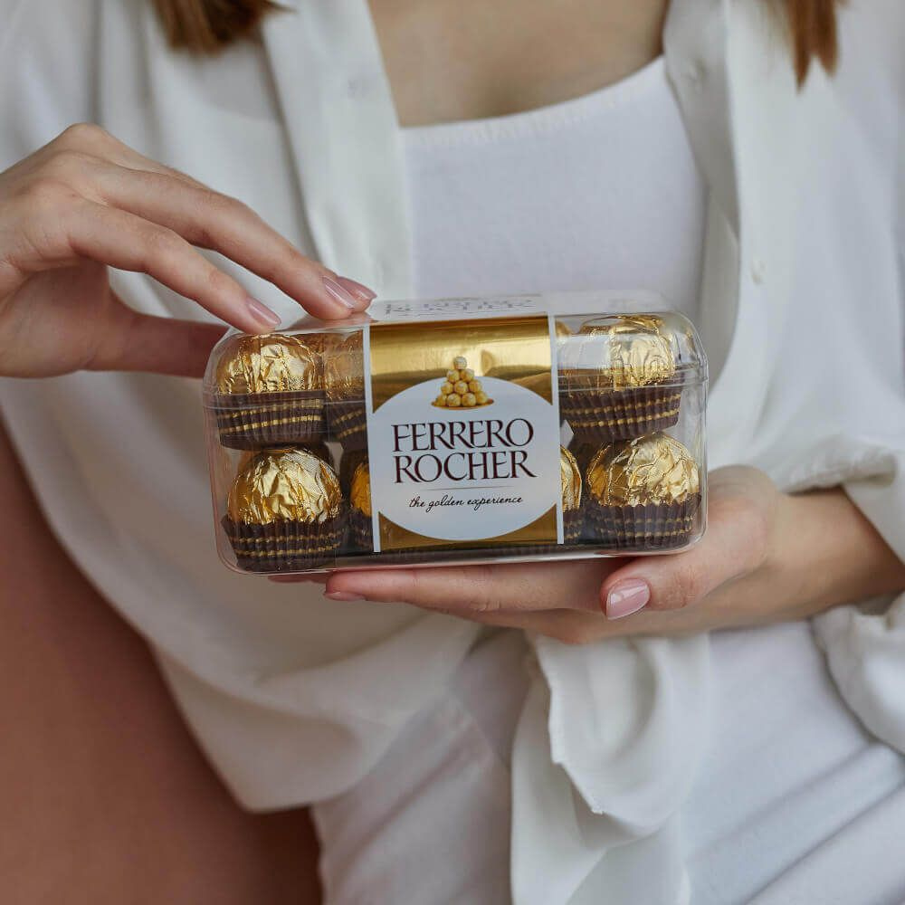 Набор конфет Ferrero Rocher 200 грамм 1 коробка. - купить с доставкой ...