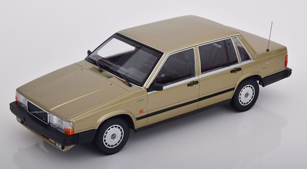 Модель коллекционная Volvo 740 gl saloon 1986 golden - купить в ...