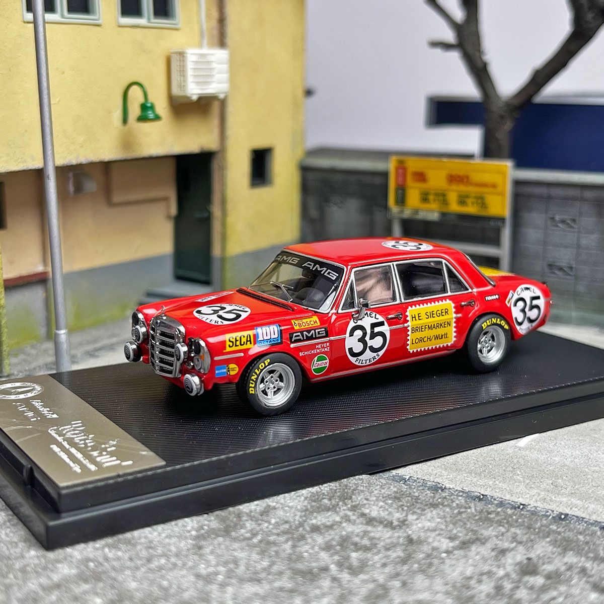 Машинка Liberty 1/64 Liberty64 Mercedes Red Pig 300SEL W109 6.8 AMG ...