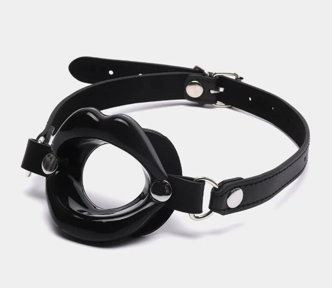 Силиконовый кляп-расширитель в форме губ для орального секса чёрный ...