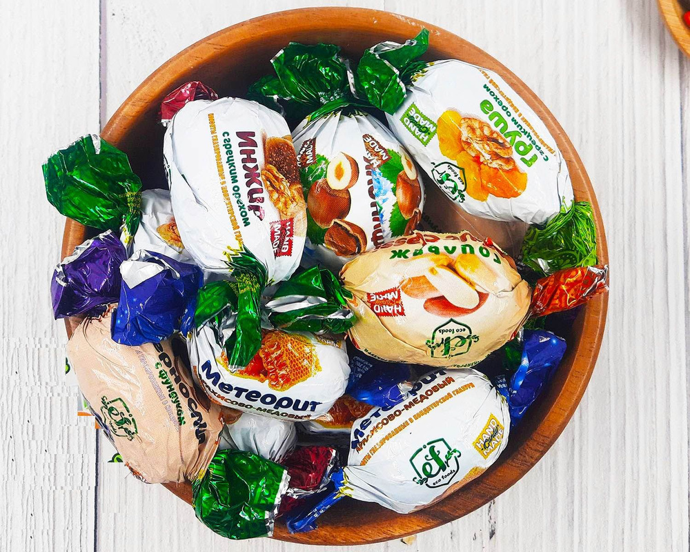 Конфеты "Ассорти" глазированные Eco Foods 1кг - купить с доставкой по ...
