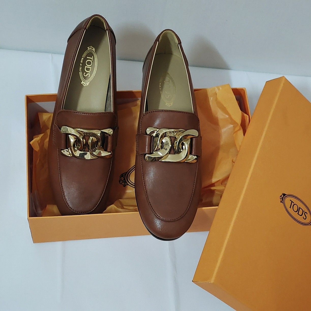 Лоферы Tod’s - купить с доставкой по выгодным ценам в интернет-магазине ...