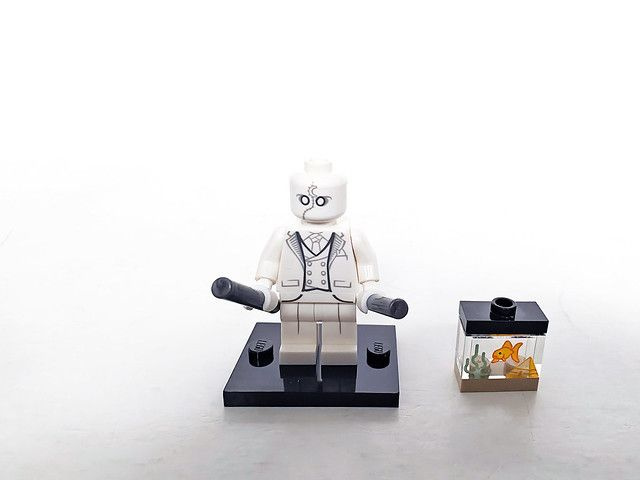 Минифигурка LEGO Minifigures 71039 Mr. Knight, Marvel Studios, Series 2 ...