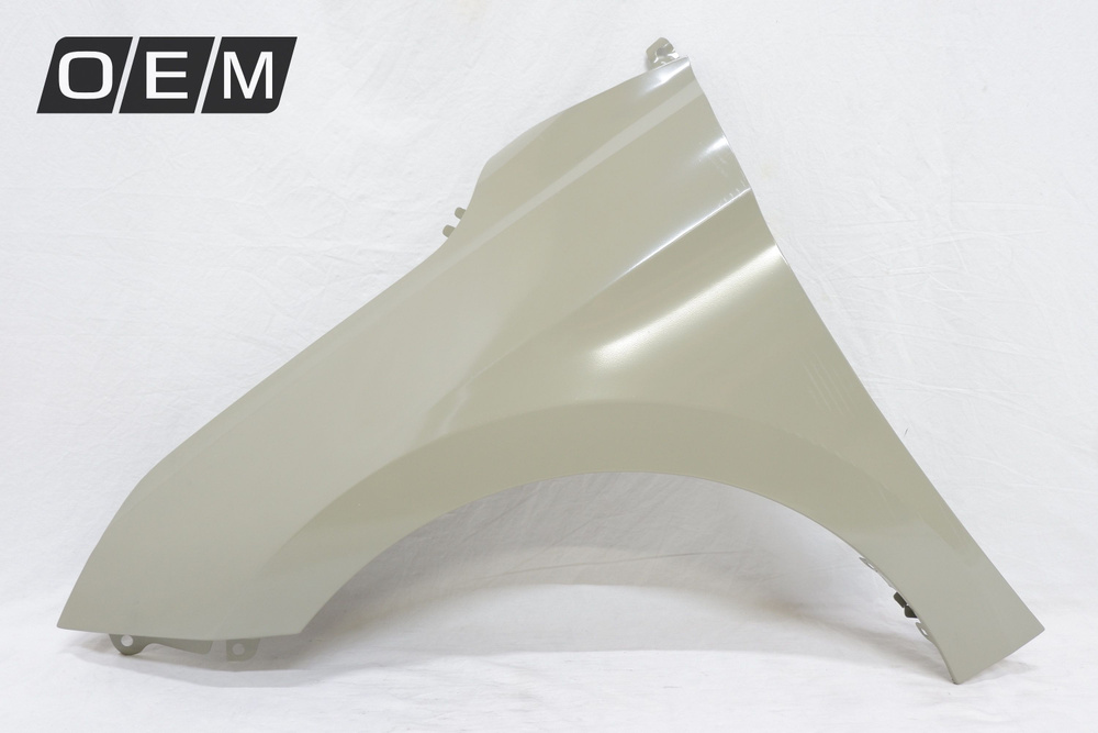 Крыло переднее левое для Hyundai Elantra 6 AD 66310F2500, Хендай ...