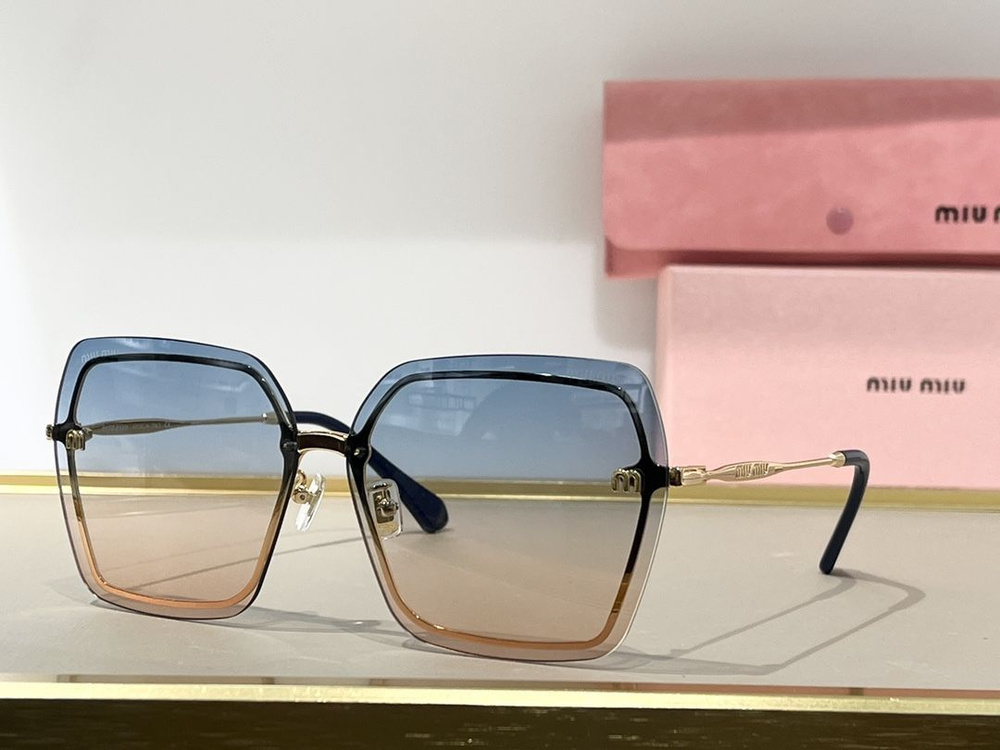 Miu Miu Очки солнцезащитные купить с доставкой по выгодным ценам в интернет магазине Ozon