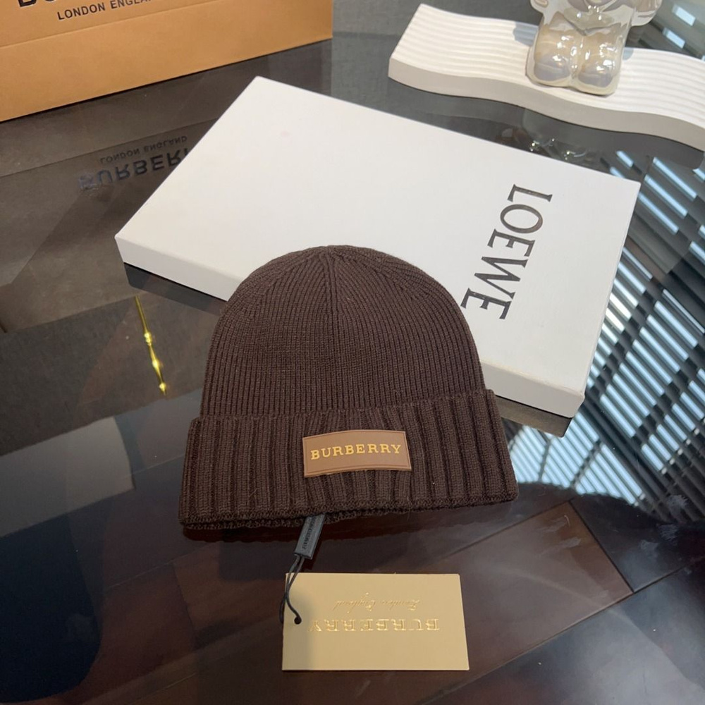 Шапка Burberry - купить с доставкой по выгодным ценам в интернет ...