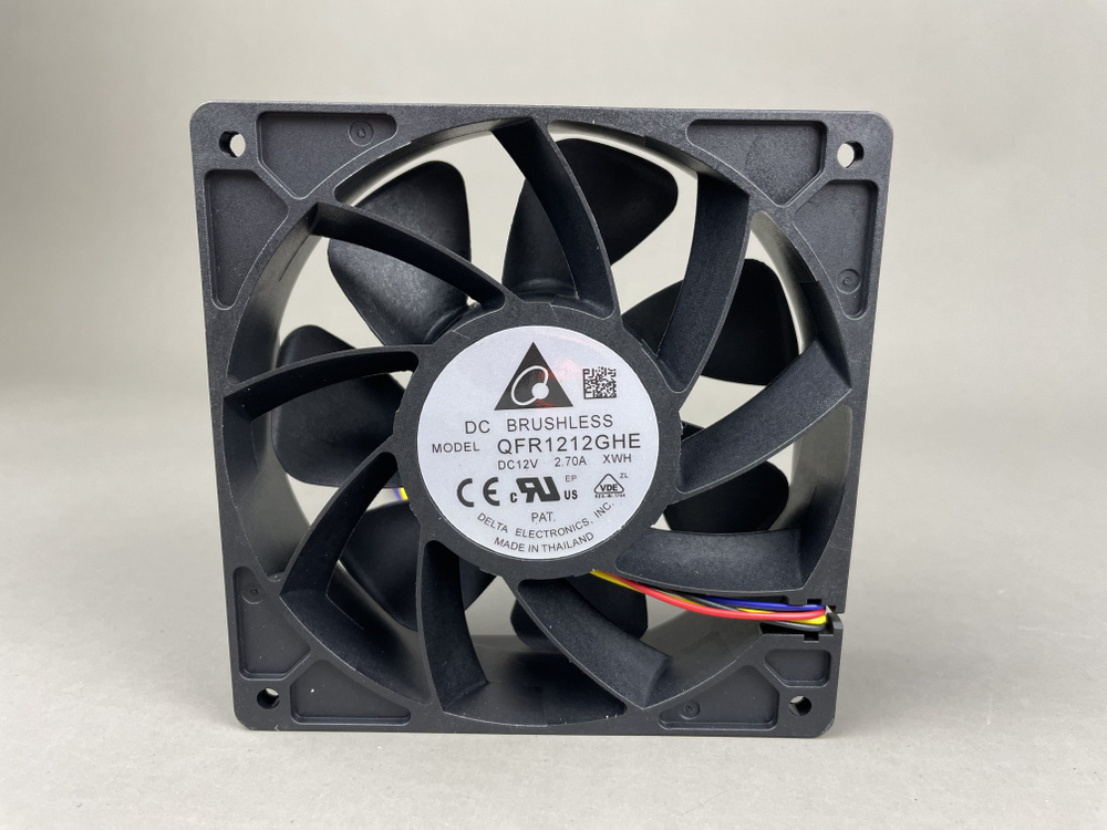 Вентилятор QFR1212GHE 120х120 12V 2.7A (Thailand) - купить кулер по ...
