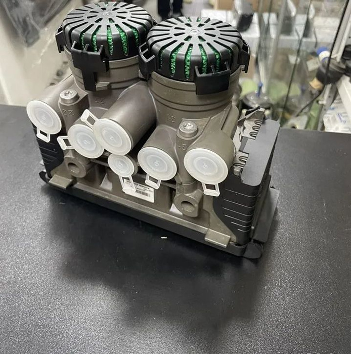 Модулятор EBS двухканальный KNORR-BREMSE K057766 ЛиАЗ, Scania, MAN ...