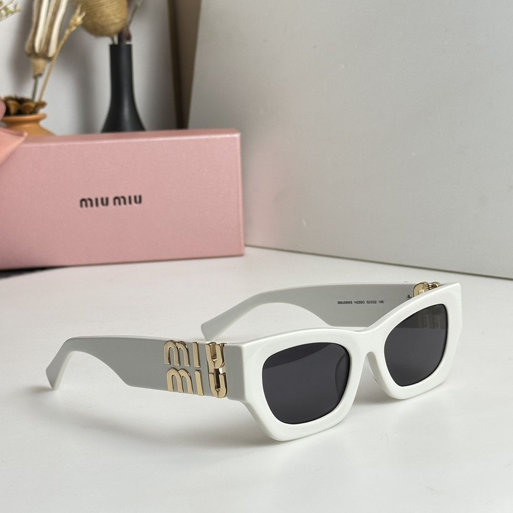 Miu Miu Очки солнцезащитные купить с доставкой по выгодным ценам в интернет магазине Ozon