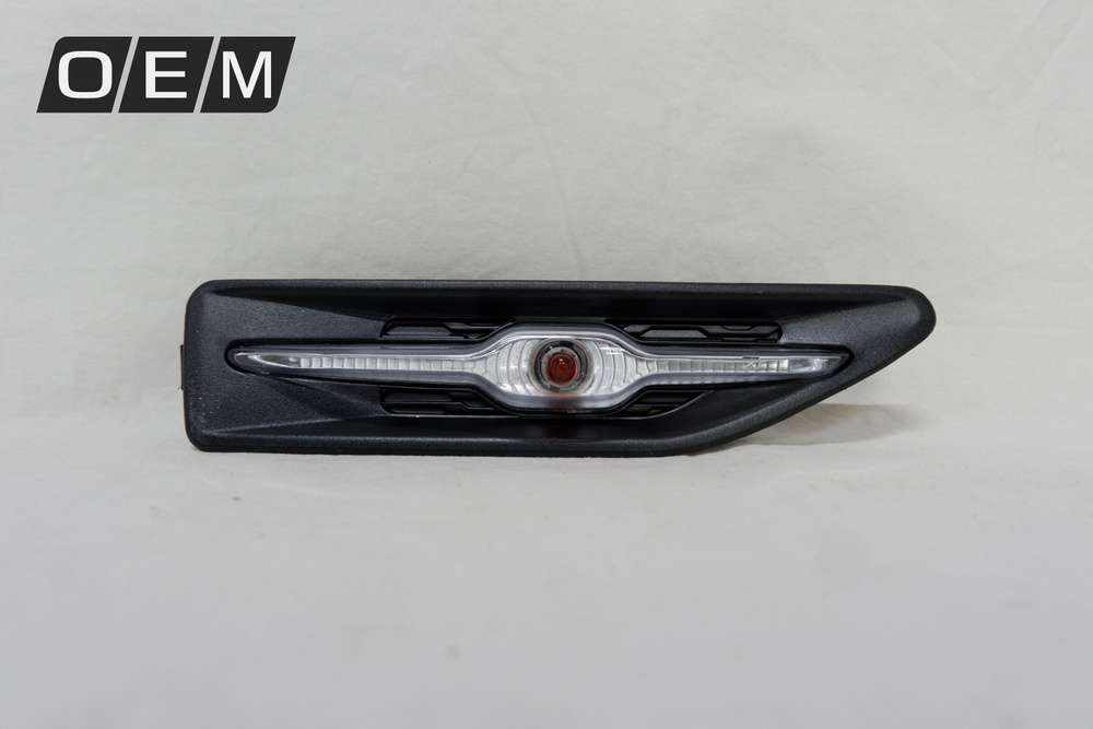 Повторитель в крыло правый для Kia Rio 3 QB 92304-4X000, Киа Рио, год с ...