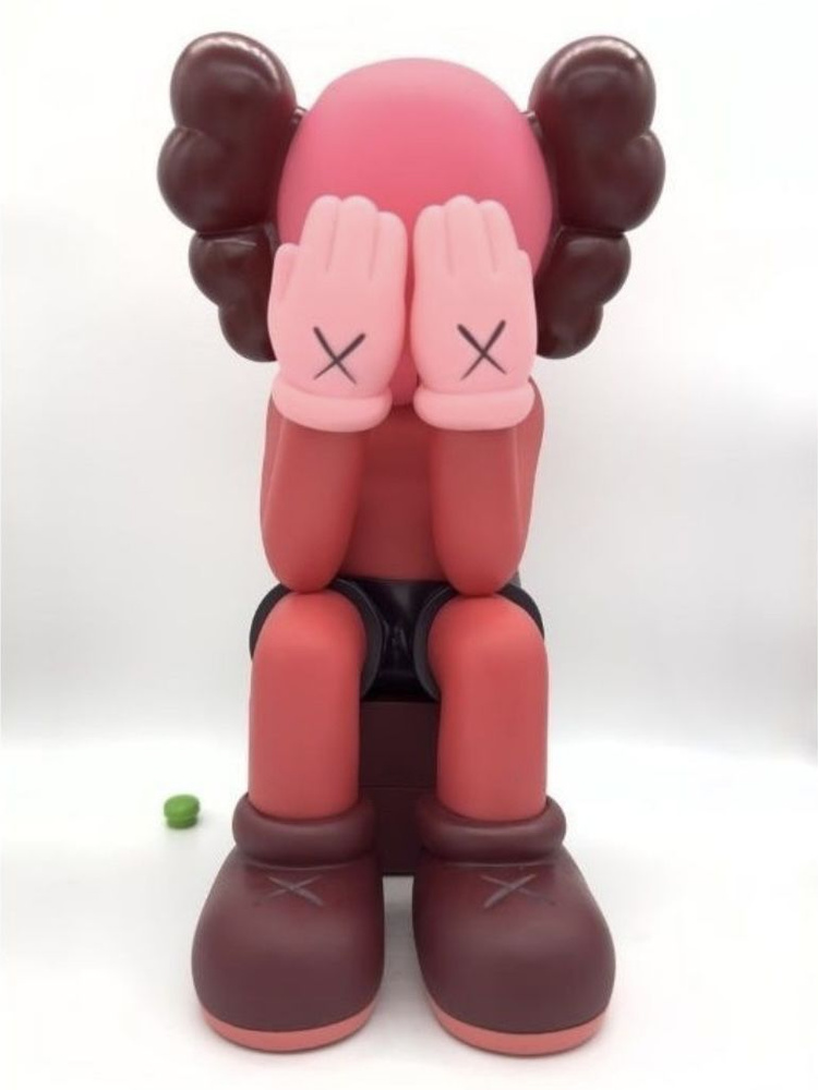 Коллекционная фигурка 28 см KAWS Companion Sit. красная. - купить с ...