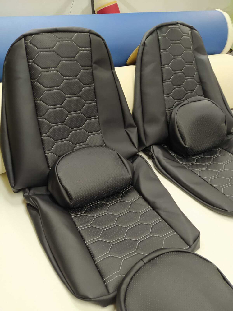 Модельные авточехлы на Lada Samara (2108-2109-2113-2114-2115-21199), черная перфорированная ...