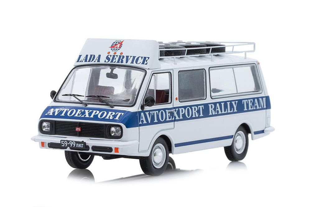 Raf 2203 техничка avtoexport lada rally team с багажником и колесами на ...