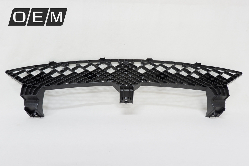 Кронштейн бампера переднего центральный для Volkswagen Touareg 2 ...