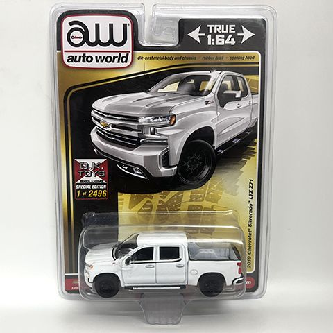 Машинка Auto World 1/64 AW 2019 Chevrolet Silverado LTZ Z71-1 White #01 ...