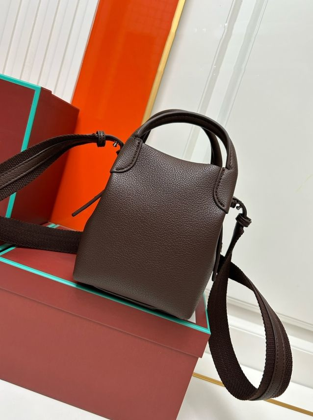 Loro Piana Сумка ридикюль - купить с доставкой по выгодным ценам в ...