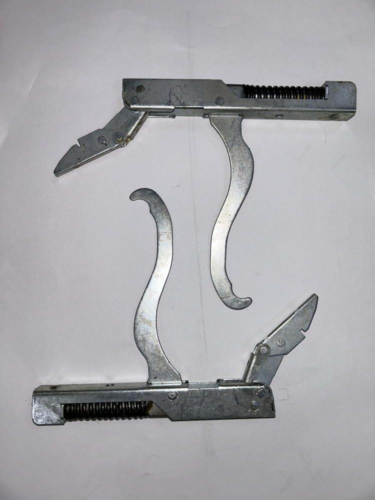 Шарнир дверки духовки "GEFEST" - 1100, 1200, 3100, 3200, 1140, 2140 старого образца (2шт ...