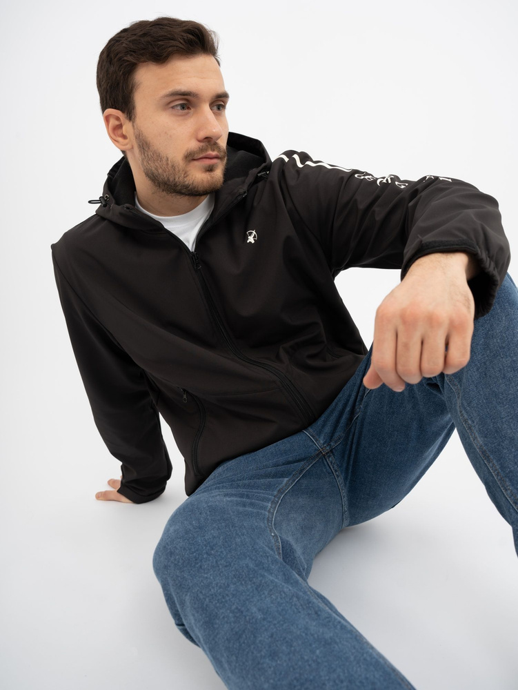 Ветровка Мужской GEORGE KINI Капюшон черный Полиэстер, Спандекс, размер ...