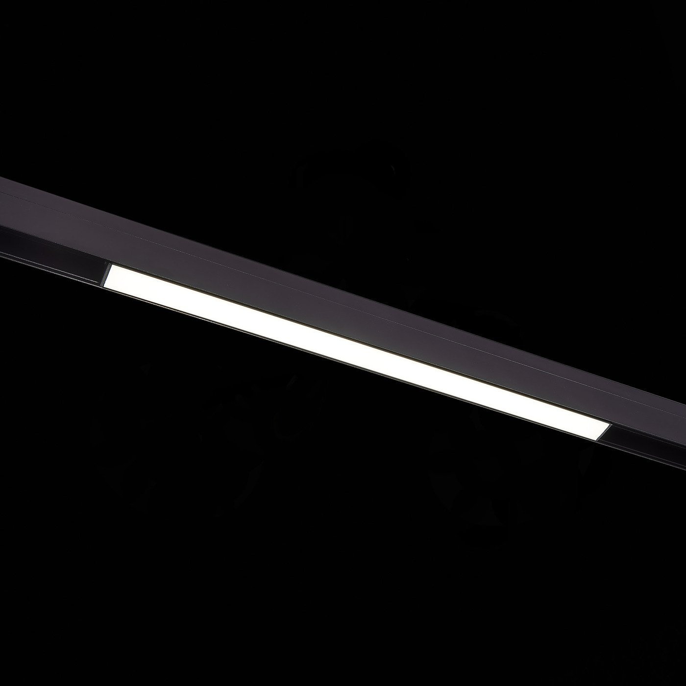 ST Luce Магнитный трековый светильник MKL-100-12W4K-B Черный 300x22x44 ...