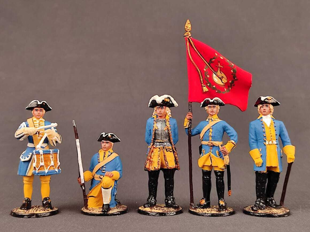 Набор оловянных окрашенных солдатиков Карл XII и шведская гвардия 5 штук. Масштаб 1:32 (54 мм ...