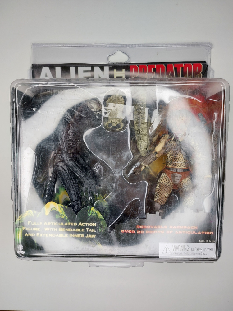 Набор фигурок Хищник против Чужого Alien VS. Predator NECA Exclusive ...
