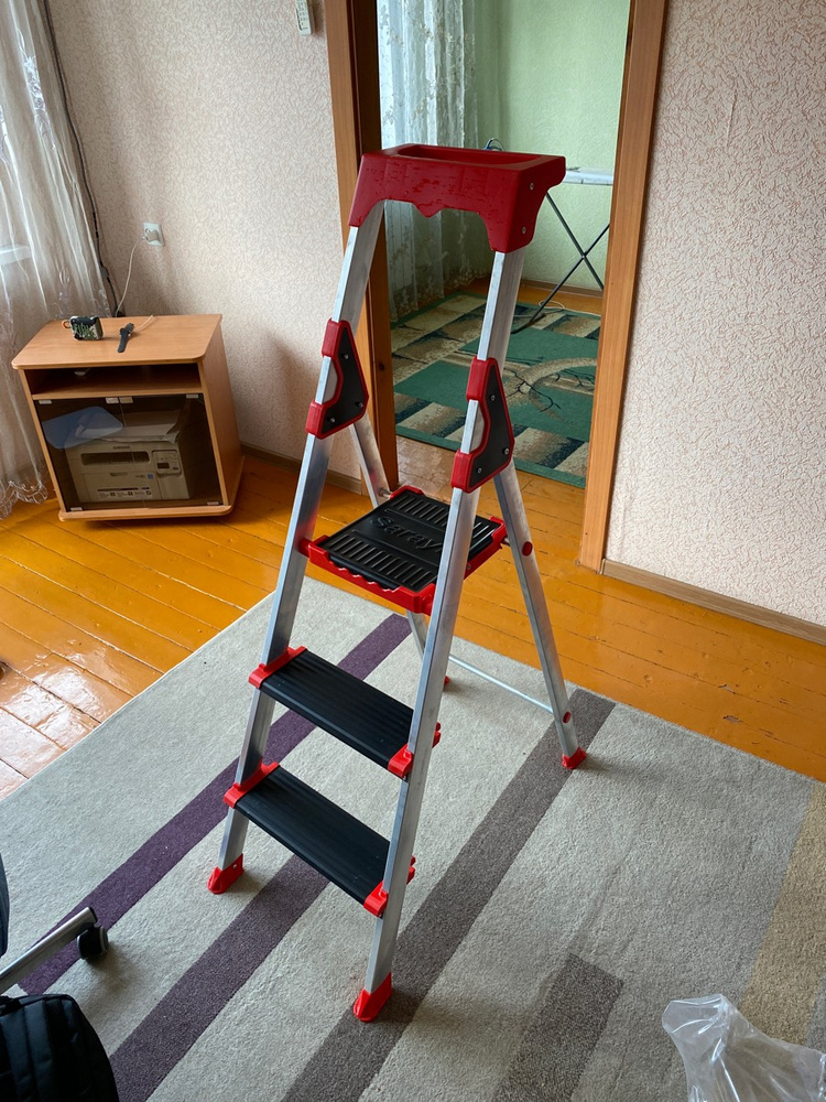 Алюминиевая профессиональная стремянка SARAYLI ALU PROFI с широкими ...