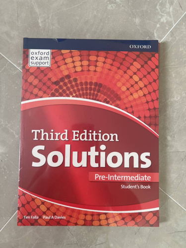 Solutions pre-intermediate third edition полный комплект: Student's ...