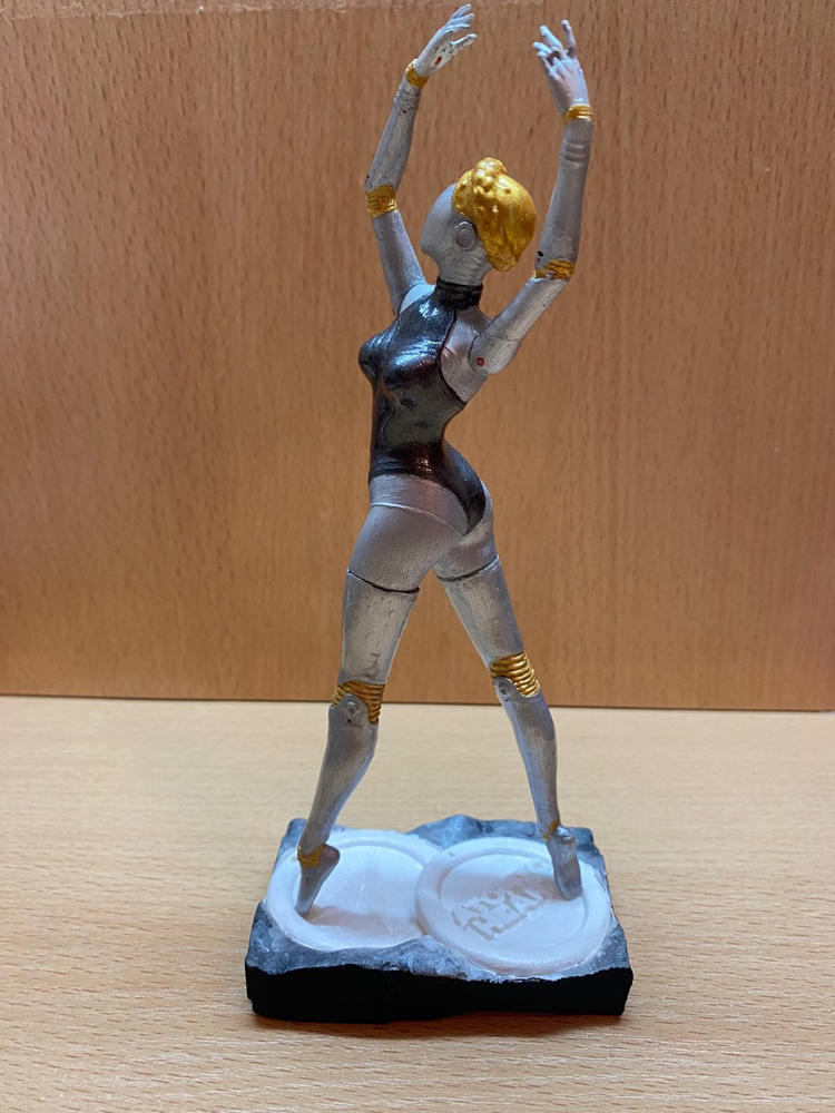 Статуэтка Atomic Heart Belyash Robot/Беляш фигурка 11 см под раскраску ...