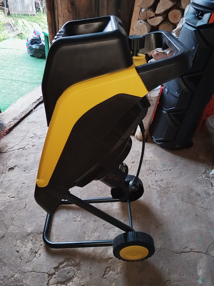 Садовый измельчитель ESH-2500/40 MP Huter (2.5 кВт, 4600 об/мин, 40 мм) купить на OZON по низкой ...