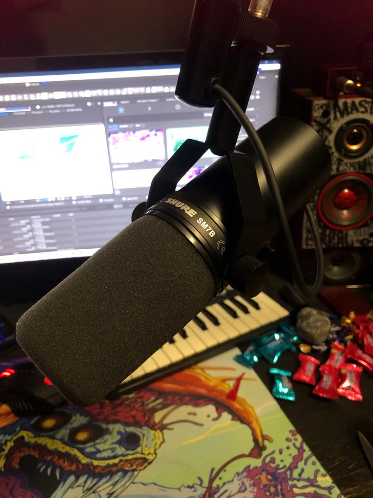 Микрофон для живого вокала Shure ShureSM7B - купить по выгодной цене в ...