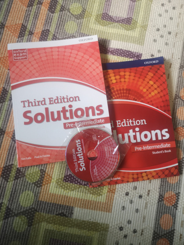 Solutions pre-intermediate third edition полный комплект: Student's ...
