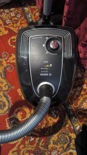 Бытовой пылесос Bosch бош мешок, черный, золотой - купить по низким ...