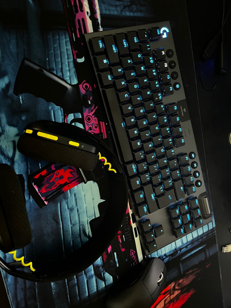 Logitech G G915 X LIGHTSPEED TKL Blue switch Беспроводная механическая ...
