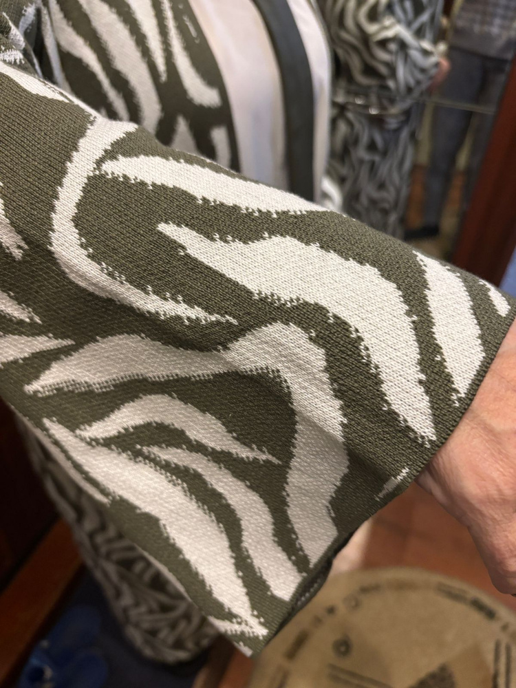 Кардиган Женский World of Estiya бежевый Пряжа, размер 54, 56 Пояс Пояс ...