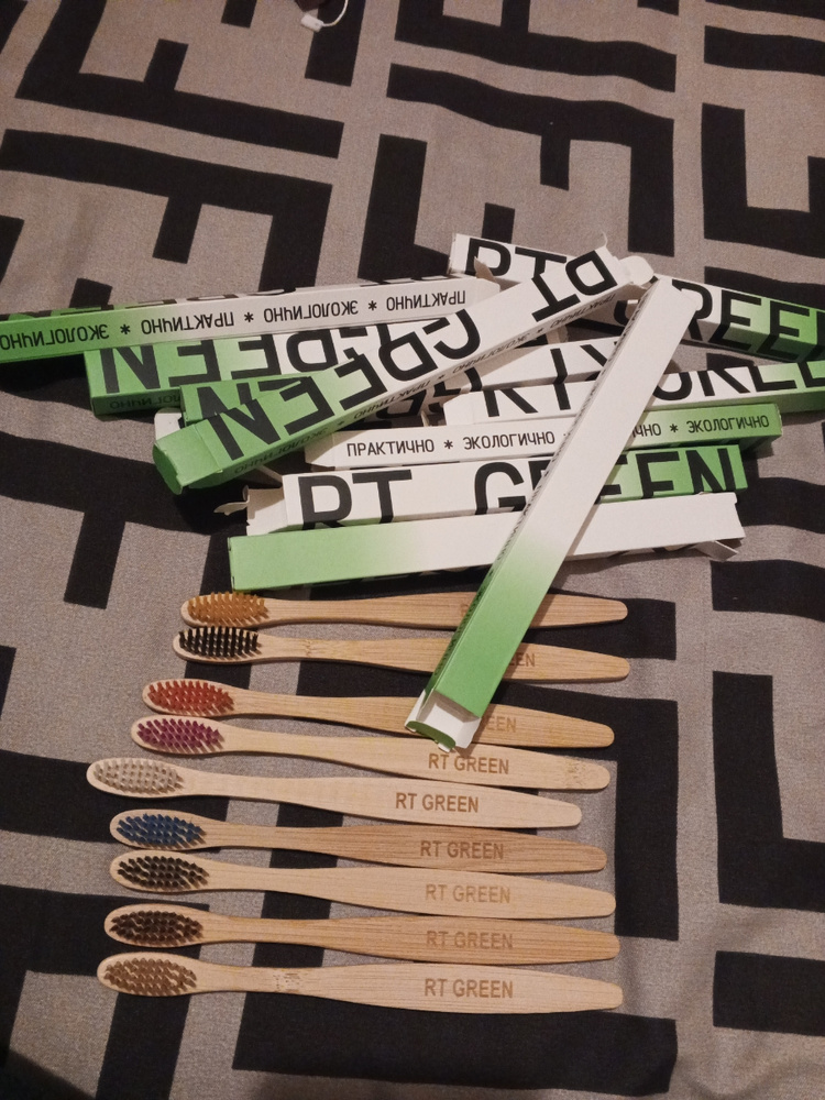Бамбуковая зубная щетка RT Green, мягкие, набор 4 шт. купить на OZON по низкой цене (876899373)
