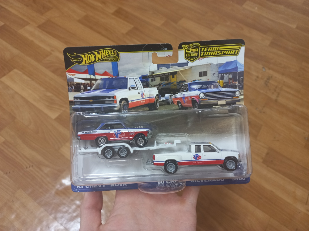 Mattel Hot Wheels Транспортер FLF56 Команда Toyota FJ Cruiser купить на OZON по низкой цене ...
