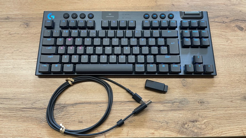 Logitech G G915 X LIGHTSPEED TKL Blue switch Беспроводная механическая ...