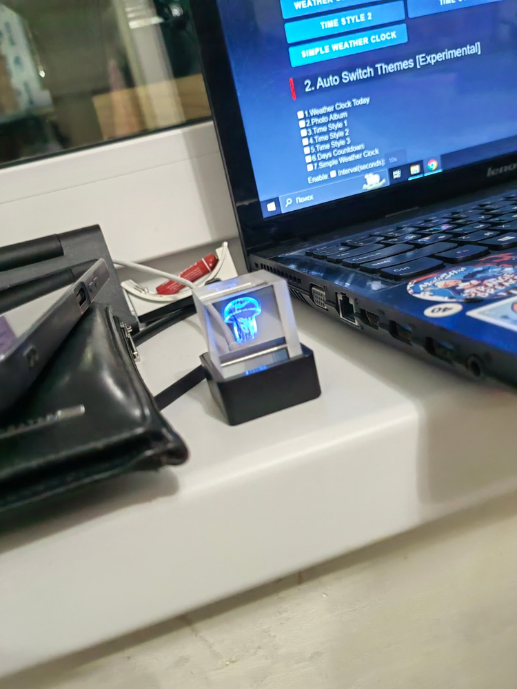 Cyber Cube, Голографический куб GeekMagic Mini WiF с настольными часами ...