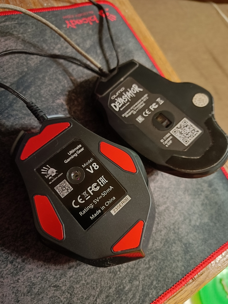 Игровая мышь проводная A4Tech V7_V8M_V9M_V8 V7, черный, красный ...