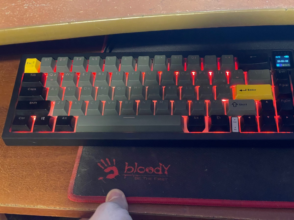 Ajazz AK650 Игровая клавиатура механическая с экраном купить на OZON по ...