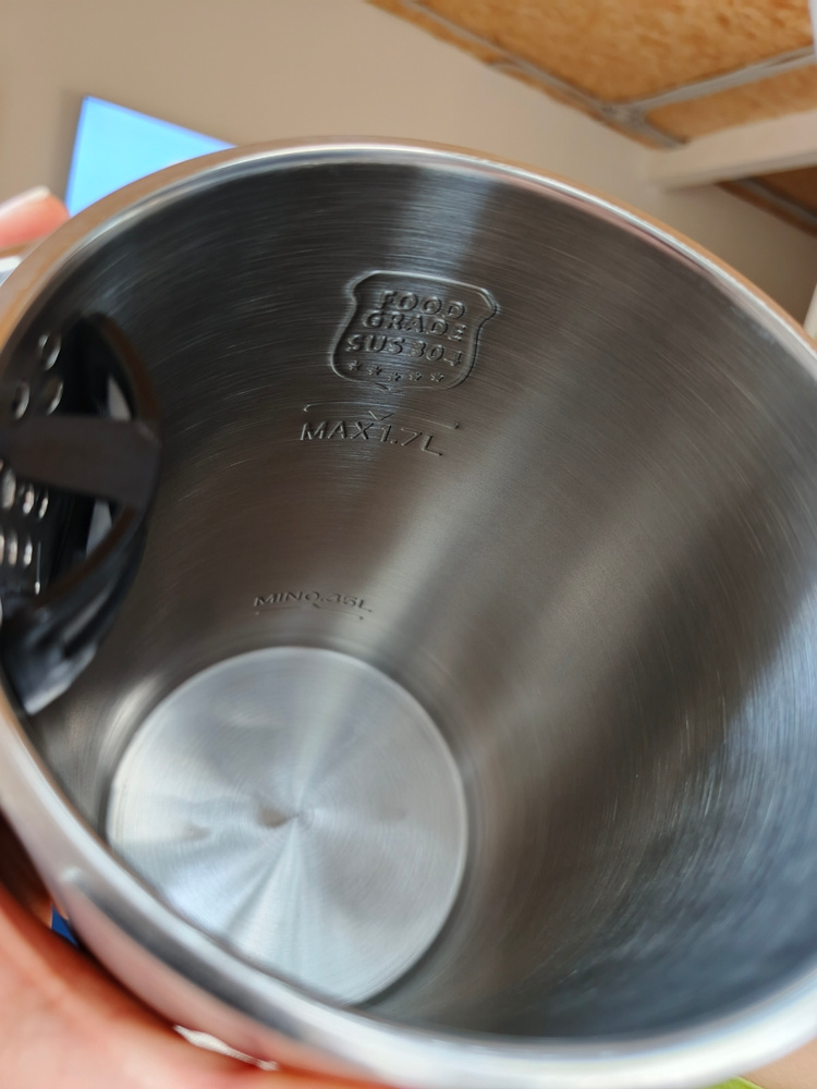 Midea MK-8082 Электрический чайник, пластиковый, 1,7 л, белый купить на OZON по низкой цене ...