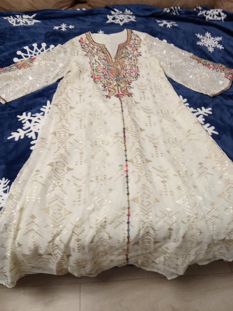 Платье Женский еловый лес, белый Повседневный Политекс Пайетки, Вышивка ...