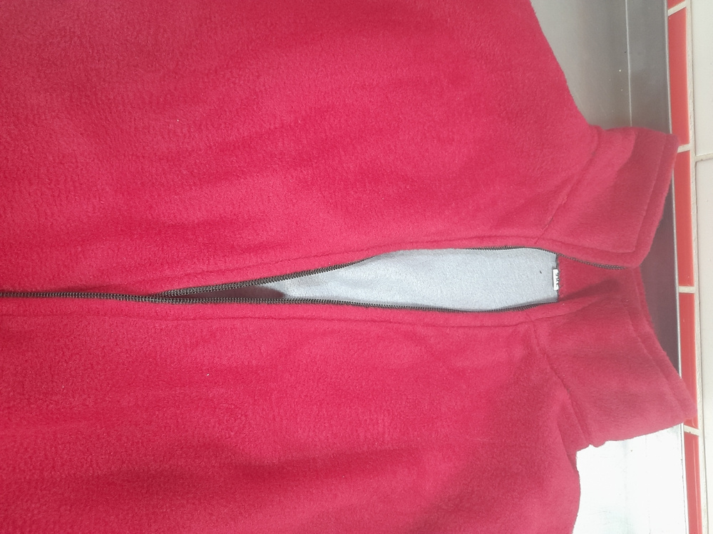 Жилет утепленный Женский, Мужской ZinBee рубиновый, размер 48 Полиэфирное волокно Синтепух ...