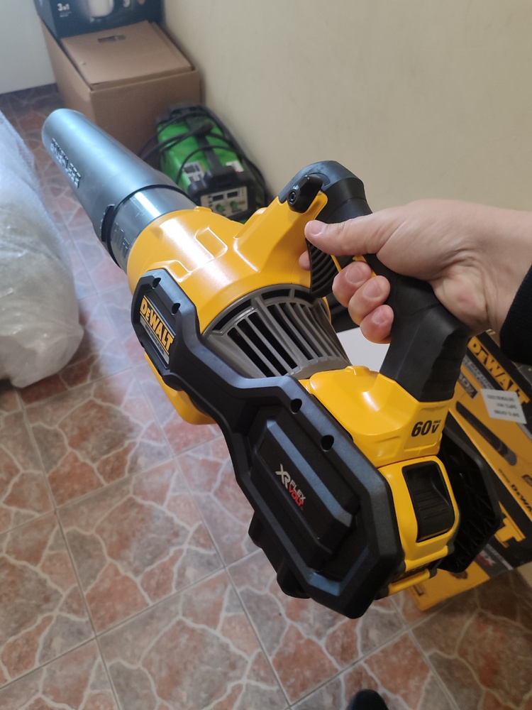 DEWALT DCMBA572 Бесщеточный аккумуляторный осевой вентилятор 60 В XR ...