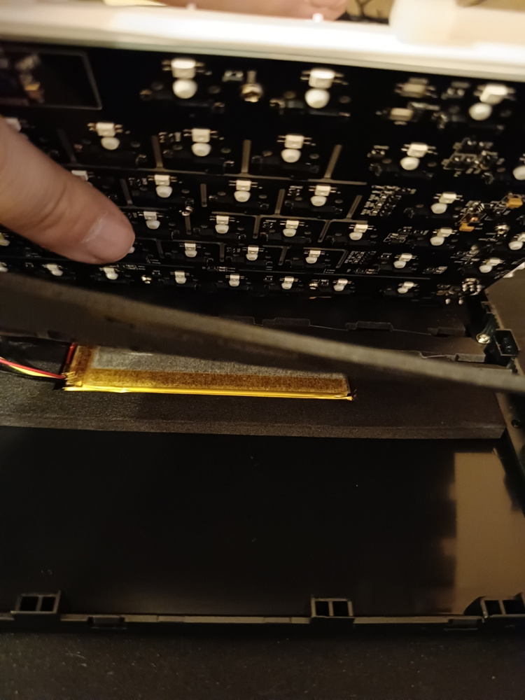 Клавиатура игровая Attack Shark M86 Cheese White RGB (RUS), беспроводная, 80 кнопок, HotSwap ...