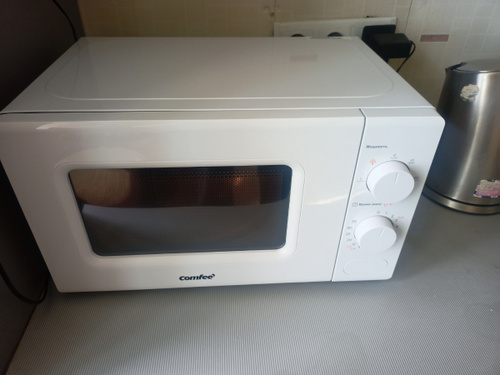 Микроволновая печь Comfee CMW719L2W-W, 700 Вт, 5 уровней мощности, поворотный стол, внутреннее ...