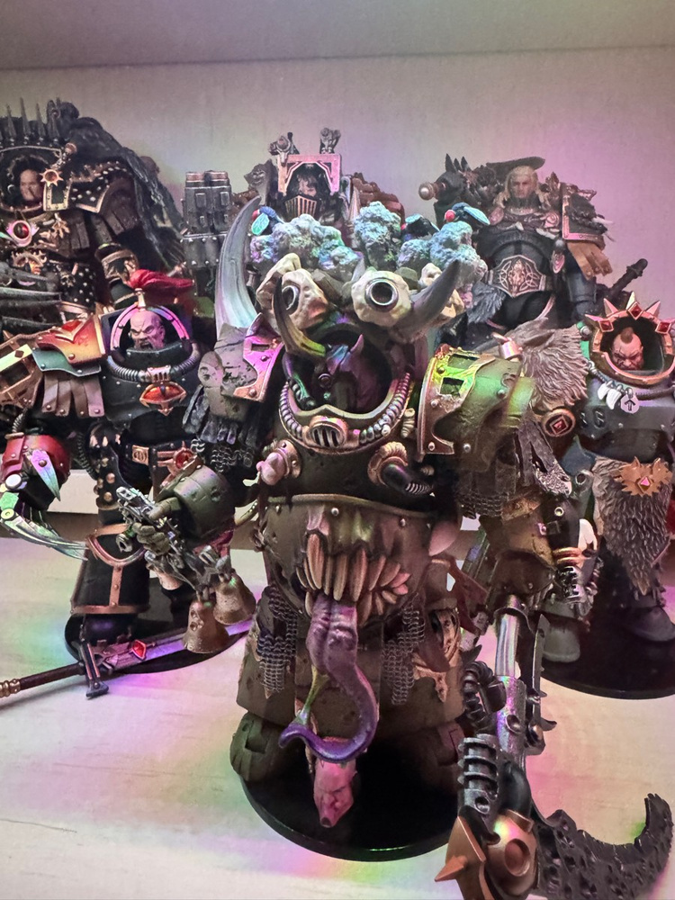 Подвижная фигурка JOYTOY Warhammer Death Guard Blightlord Terminator 1 ...