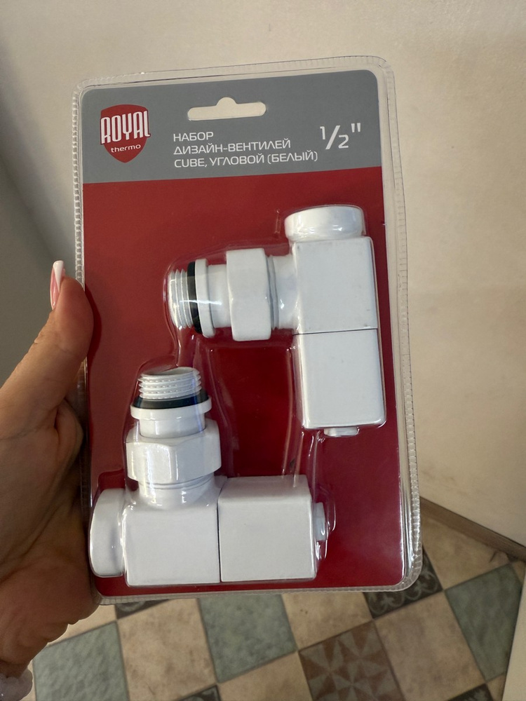 Краны для радиаторов отопления 1/2 Royal Thermo CUBE угловые белые ...